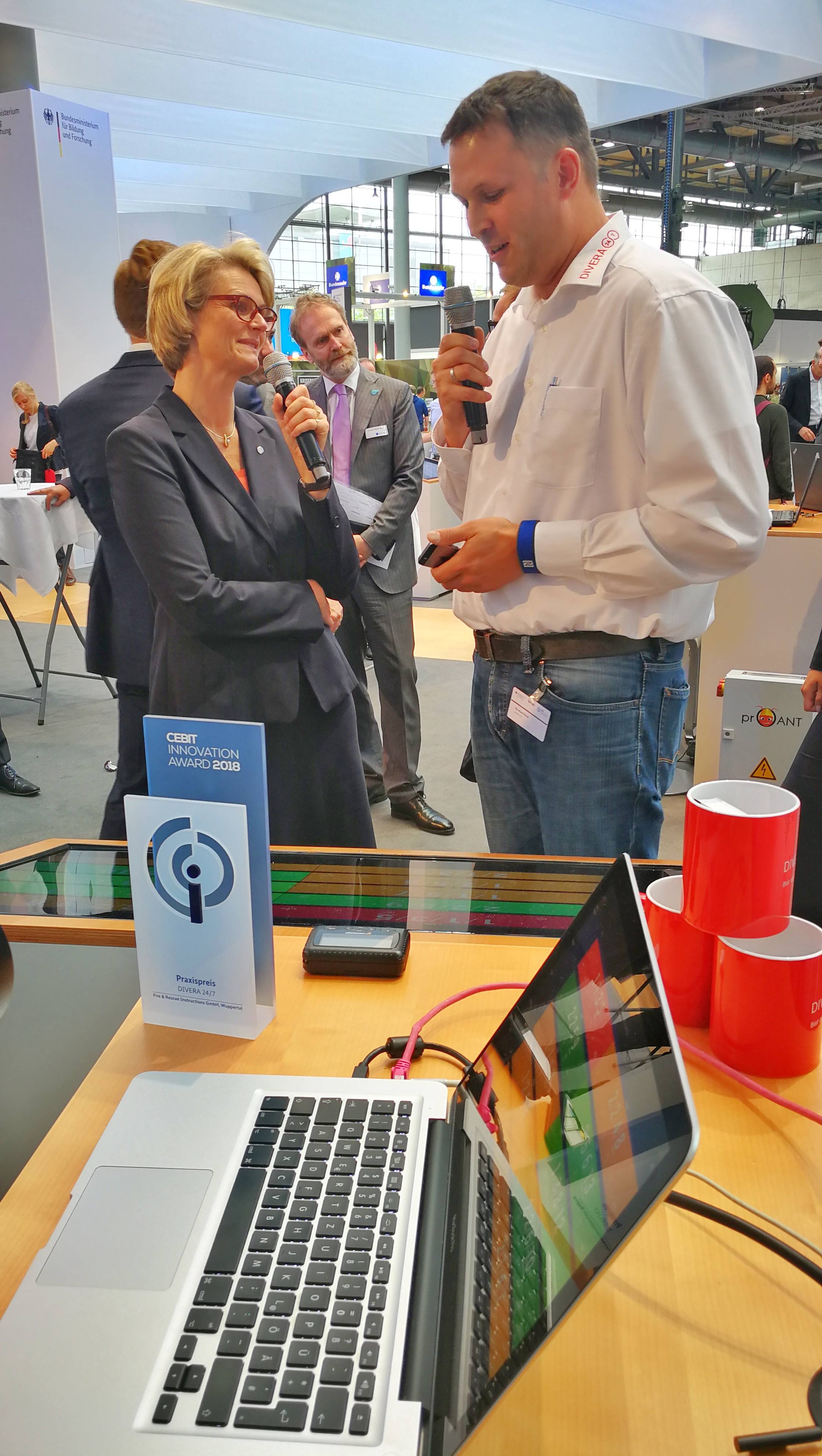 DIVERA 24/7 App - Alarmierungs- und Verfügbarkeitssystem - Feuerwehr Apps